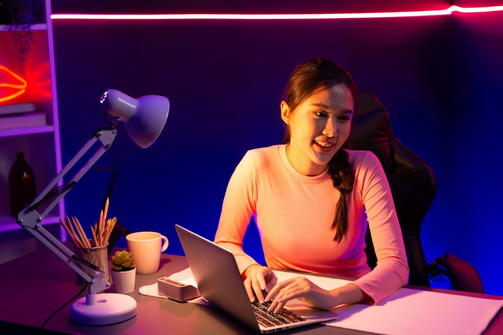 Top 15 Freelance Remote Jobs in 2025: Make Over $50 an Hour