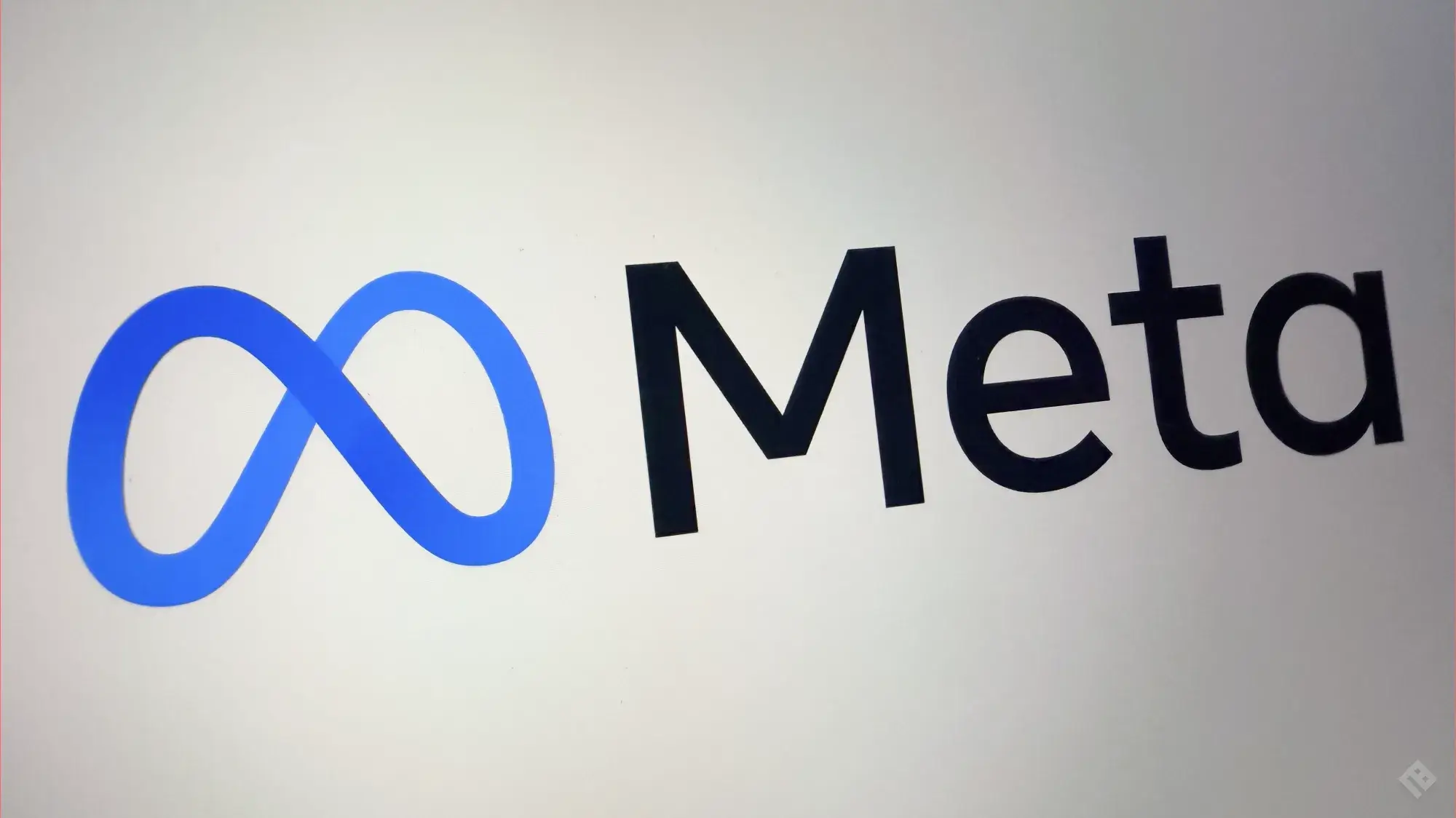 Meta AI Fake Images Crackdown: Lawsuit Targets Nude-Generating Apps in 2025